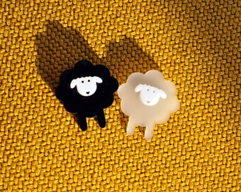 Sheep brooch | Etsy
