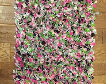 Pink and black rug | Etsy