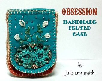 Julie Ann Smith Designs PEYOTE CHARM by JULIEANNSMITHDESIGNS