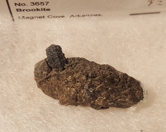 Brookite | Etsy