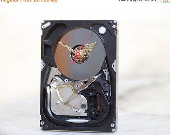 Desk clock from a recycled Computer hard drive HDD by ReComputing