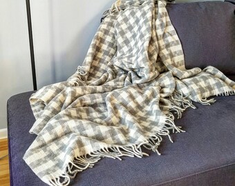 Grey wool blanket 130x200cm pure woolen throw by LovelyCraftsHome