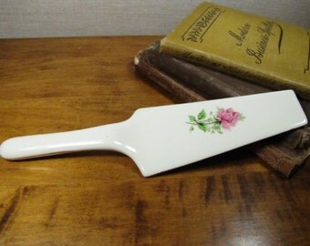 Porcelain server | Etsy