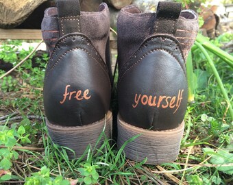 Music note shoes | Etsy