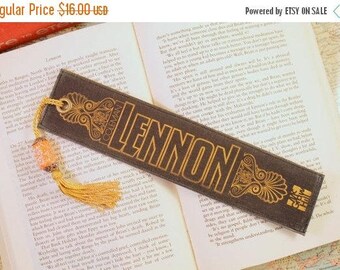 Book spine bookmark | Etsy