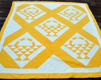 Flower basket quilt | Etsy