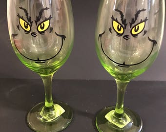 Grinch wine glass | Etsy