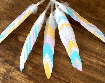 Painted feathers | Etsy