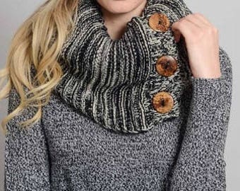 Knitted button scarf | Etsy