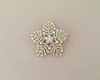 Snowflake brooch | Etsy