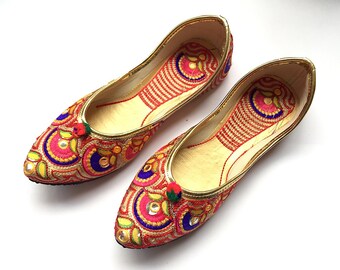 Indian shoes | Etsy