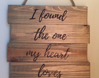 Newlywed sign | Etsy