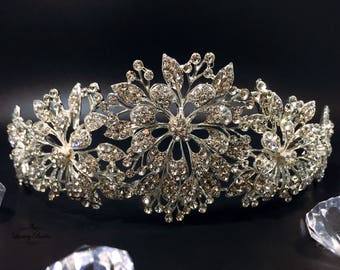 Wedding tiara | Etsy