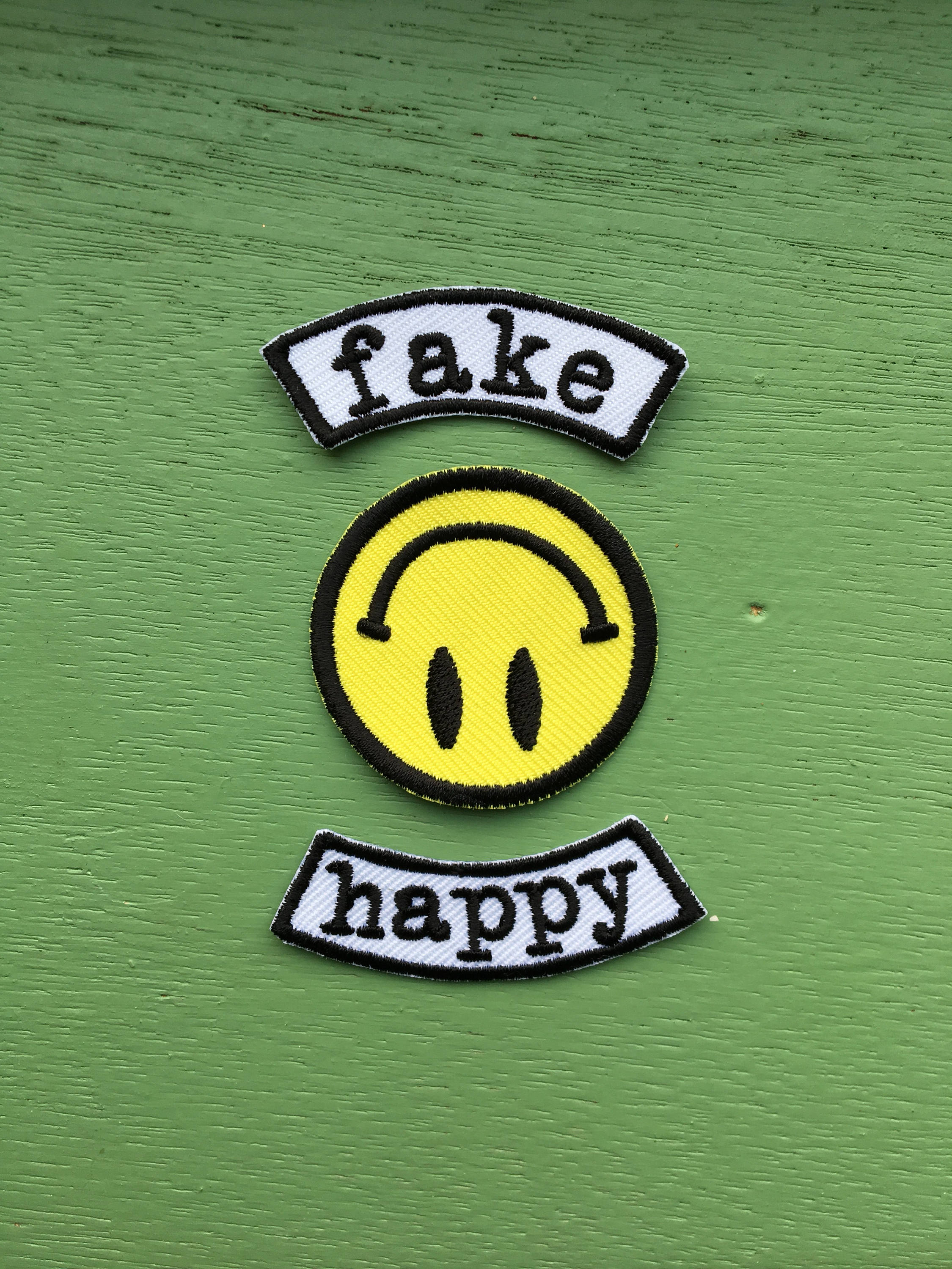 FAKE HAPPY iron on patch / feminist embroidery / smash the