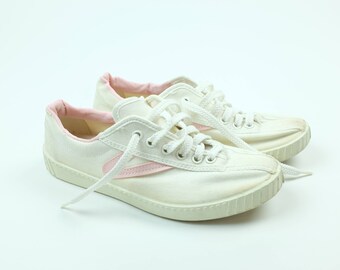 70s tennis shoes | Etsy