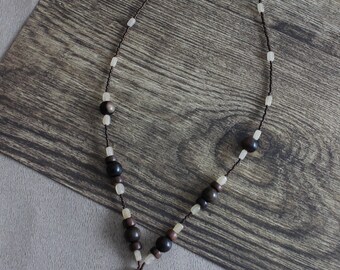 Arabesque necklace needle tatting kit and pattern