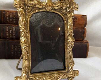 Victorian frame | Etsy