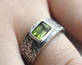 Peridot ring | Etsy