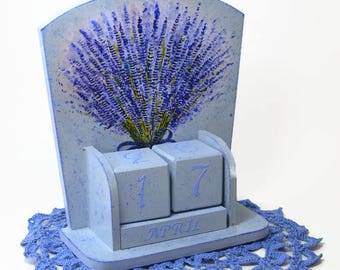 Wooden calendar | Etsy