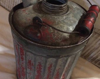 Vintage gas can | Etsy