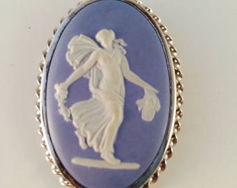 Wedgwood brooch | Etsy