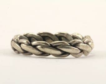 NIN tiny silver braid ring