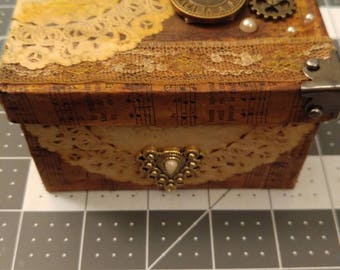 Distressed box | Etsy