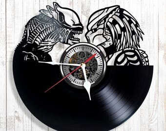 Aliens vs predator | Etsy