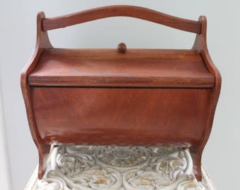 Vintage sewing box | Etsy