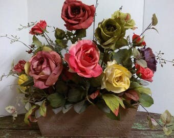 Rose centerpiece | Etsy