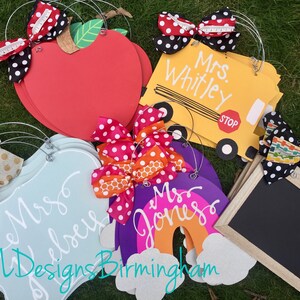 Personalized teacher door hanger hand lettered circle chalkboard ...