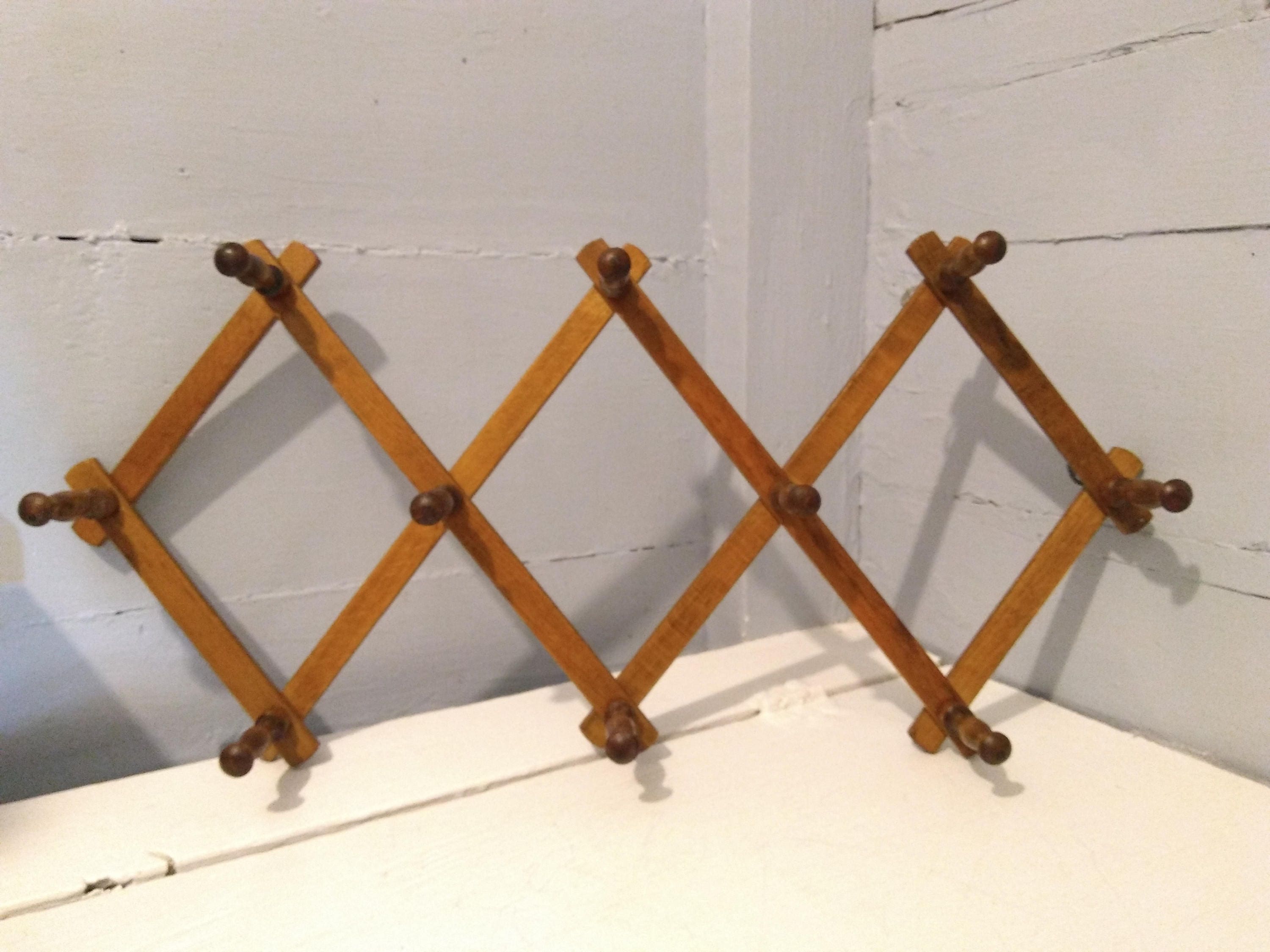 Small, Expandable Hanging Rack, Accordion Style Rack, Peg Rack, Mug ...