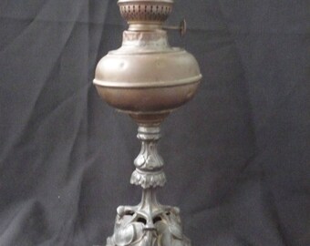 Antique oil lamp | Etsy