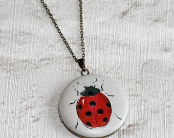 Ladybug locket | Etsy