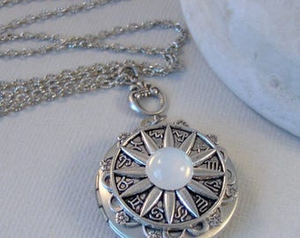 Moonstone locket | Etsy