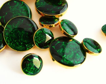 Green buttons | Etsy