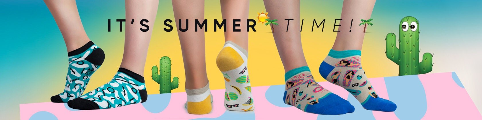 Vibrant socks to lift your spirit. by zuluzionsocks on Etsy