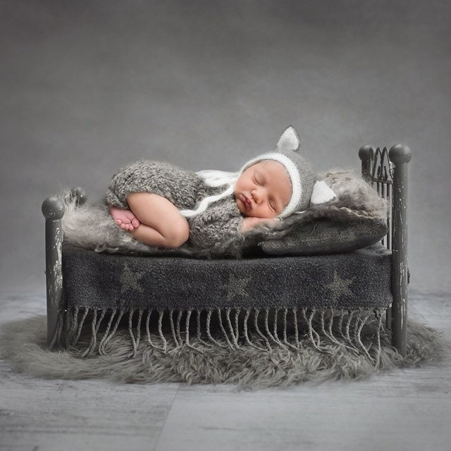 Digital designs for newborn & baby by SweetBambiniDesign on Etsy