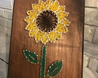 Sunflower string art | Etsy