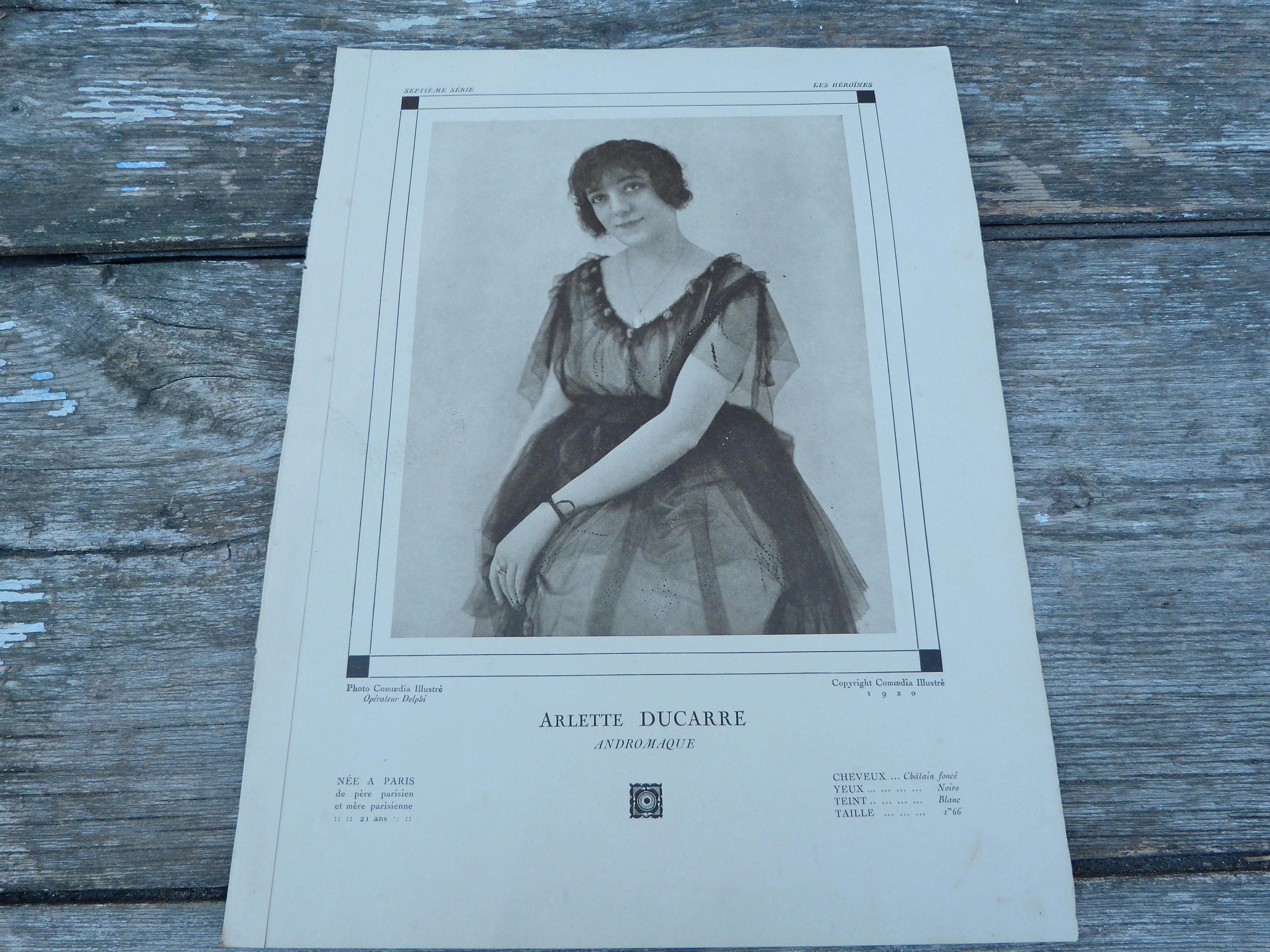 Vintage Antique 1920 French risque Actress /demi mondaines