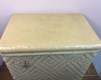 Vintage hamper | Etsy