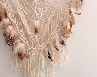 Macrame feather | Etsy