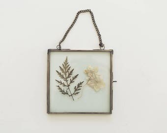 Pressed flower frame | Etsy