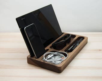 Wood tablet stand | Etsy