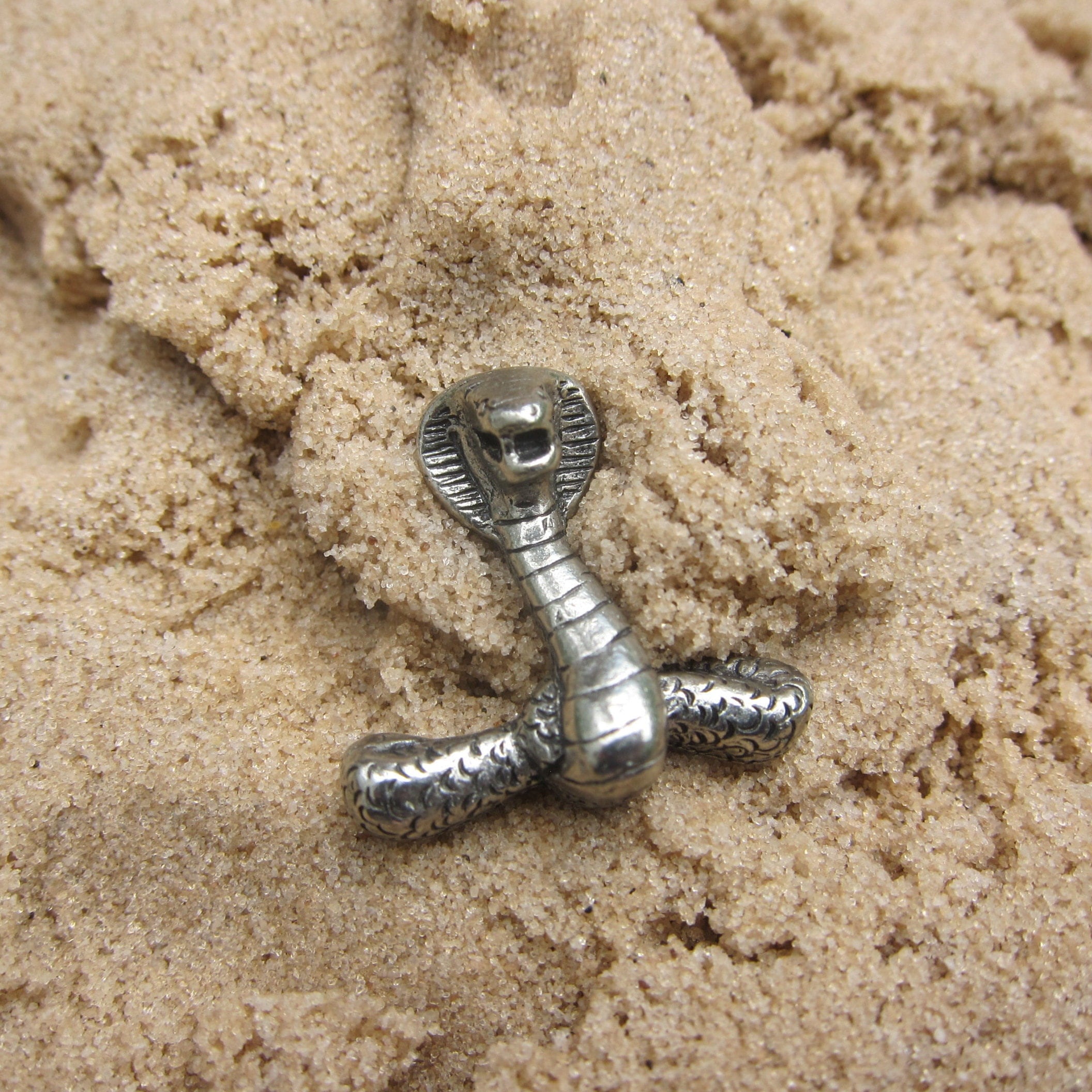 Cobra Lapel Pin CC313 Snake and Reptile Pins