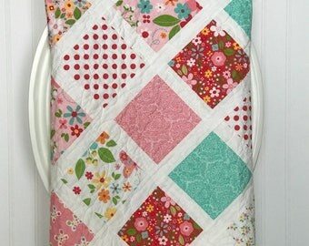 Baby girl quilt | Etsy