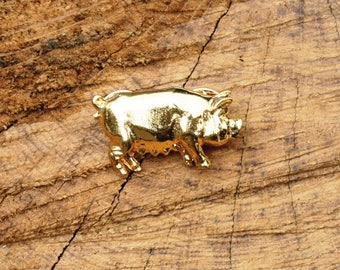 Pig lapel pin | Etsy
