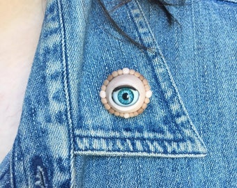 Eyeball pin | Etsy