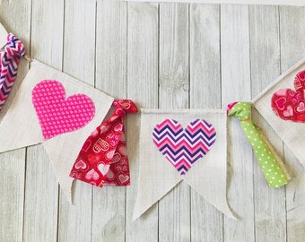 Valentine bunting | Etsy
