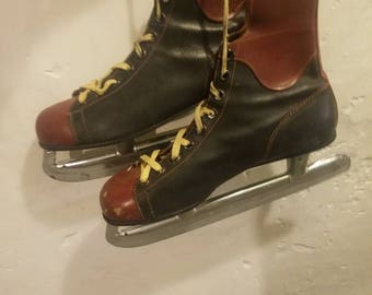 Vintage ice skates | Etsy